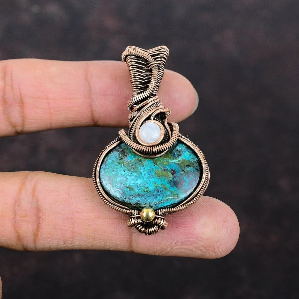 Buy Wire Wrapped Pendants Online | Tanay Gems & Jewels